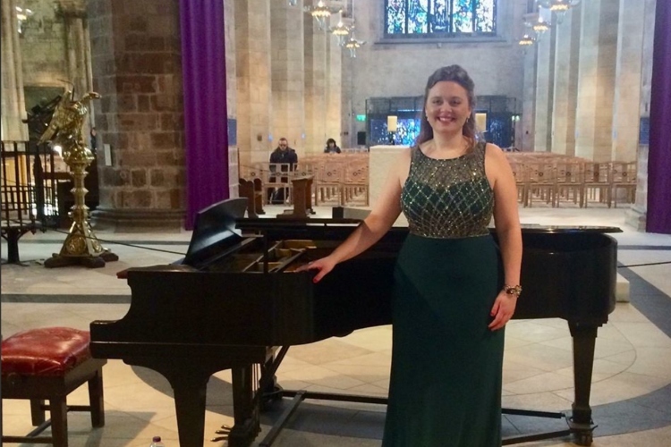 Heisenberg Ensemble with soloists from the Zürich Institut Stimmkunst ...